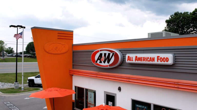 A&W Franchise Fast Food Franchise Cost With A&W Restaurants-A&W Franchise